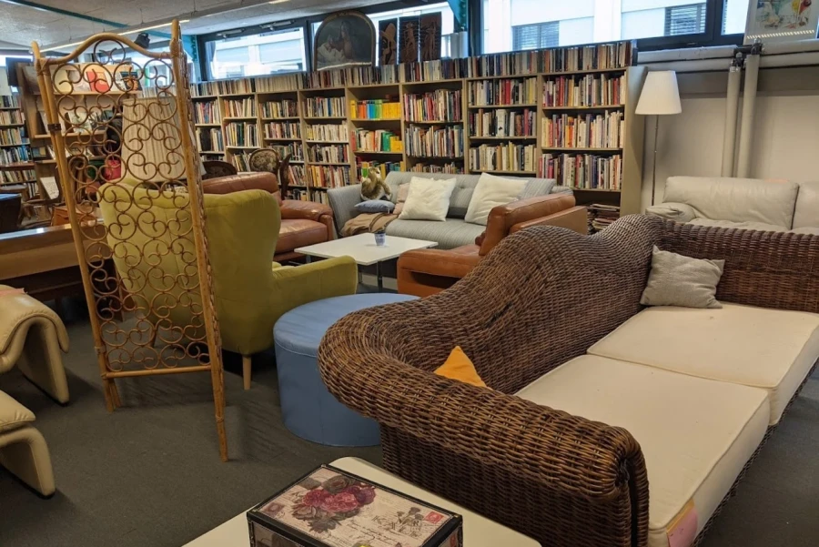 Arche Brockenhaus | Zürich - 8048 Zurich