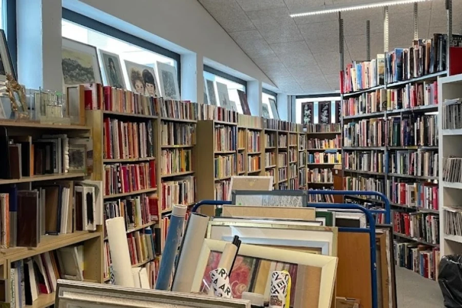 Arche Brockenhaus | Zürich - 8048 Zurich