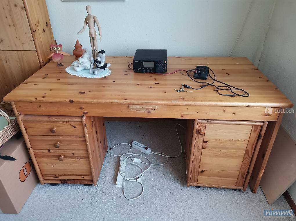 Pult mit 2 Korpussen - 4142 Munchenstein Basel-Landschaft - 310758 | nimms